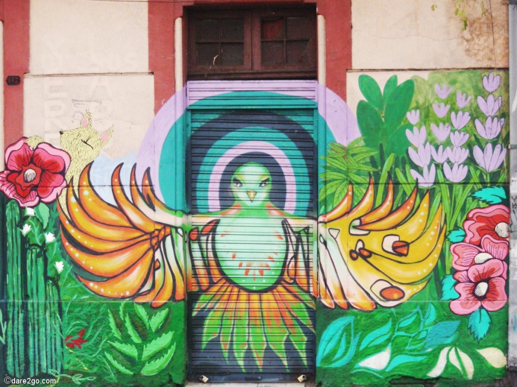 Street Art and Graffiti in Santiago de Chile (Part 1) | dare2go
