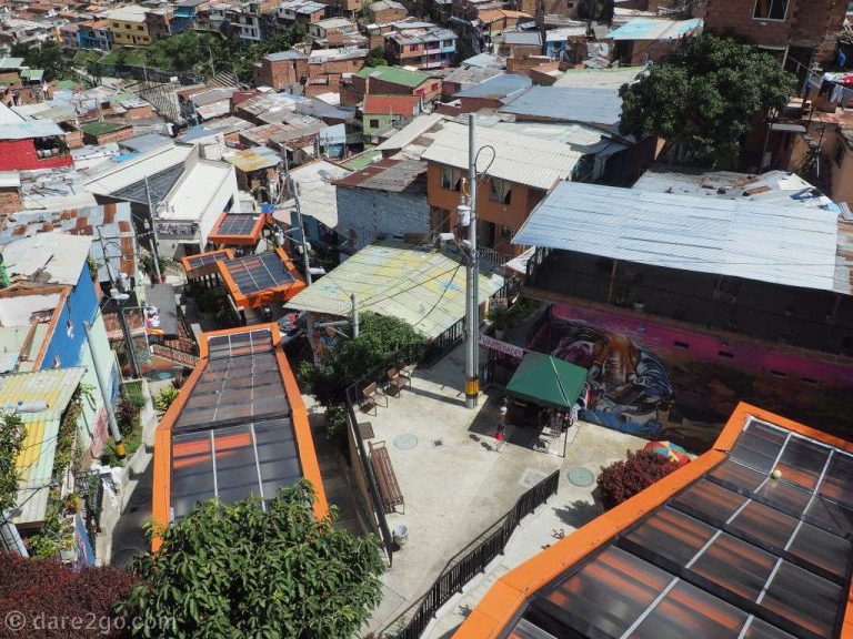 Storytellers of Comuna 13: More Than a Street Art Tour | dare2go