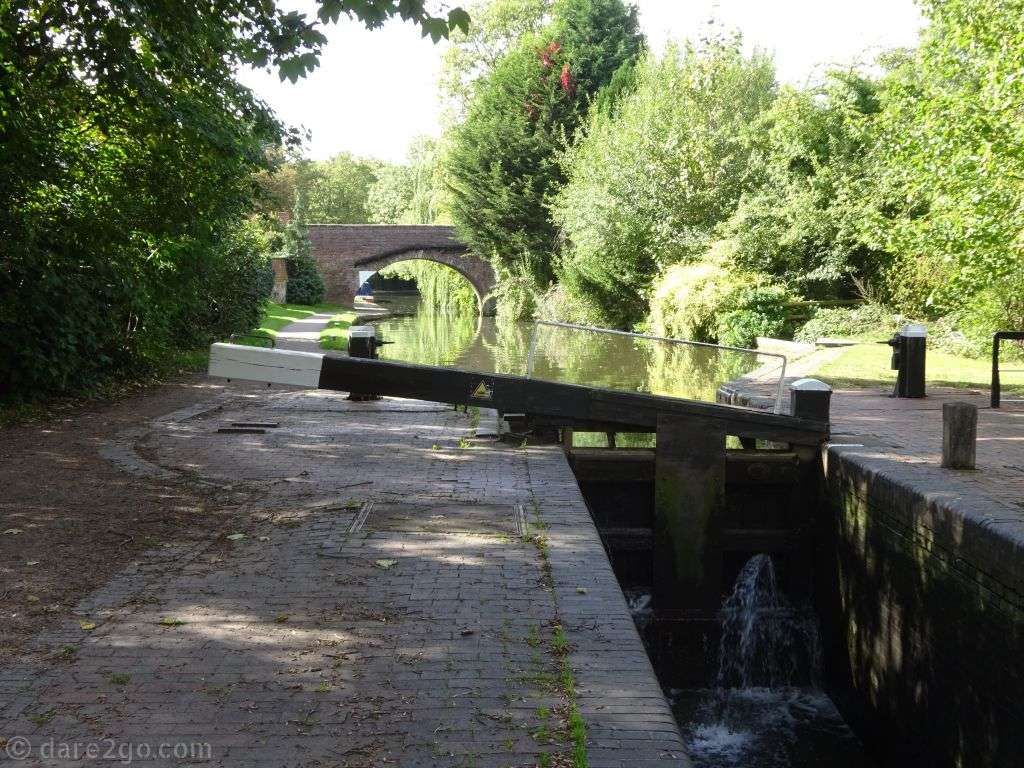 Discover the Attractions of the UK Canal System | dare2go